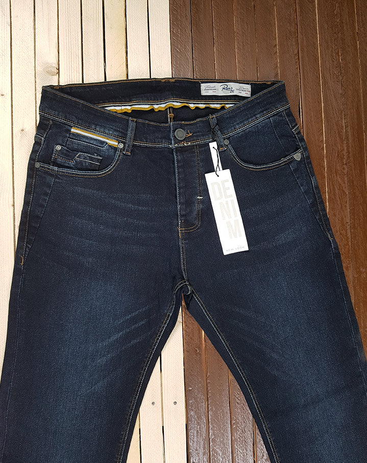 90 Pcs Narrow-Fit Export Leftover Jeans (Whole Sale) – Sharrys Online ...